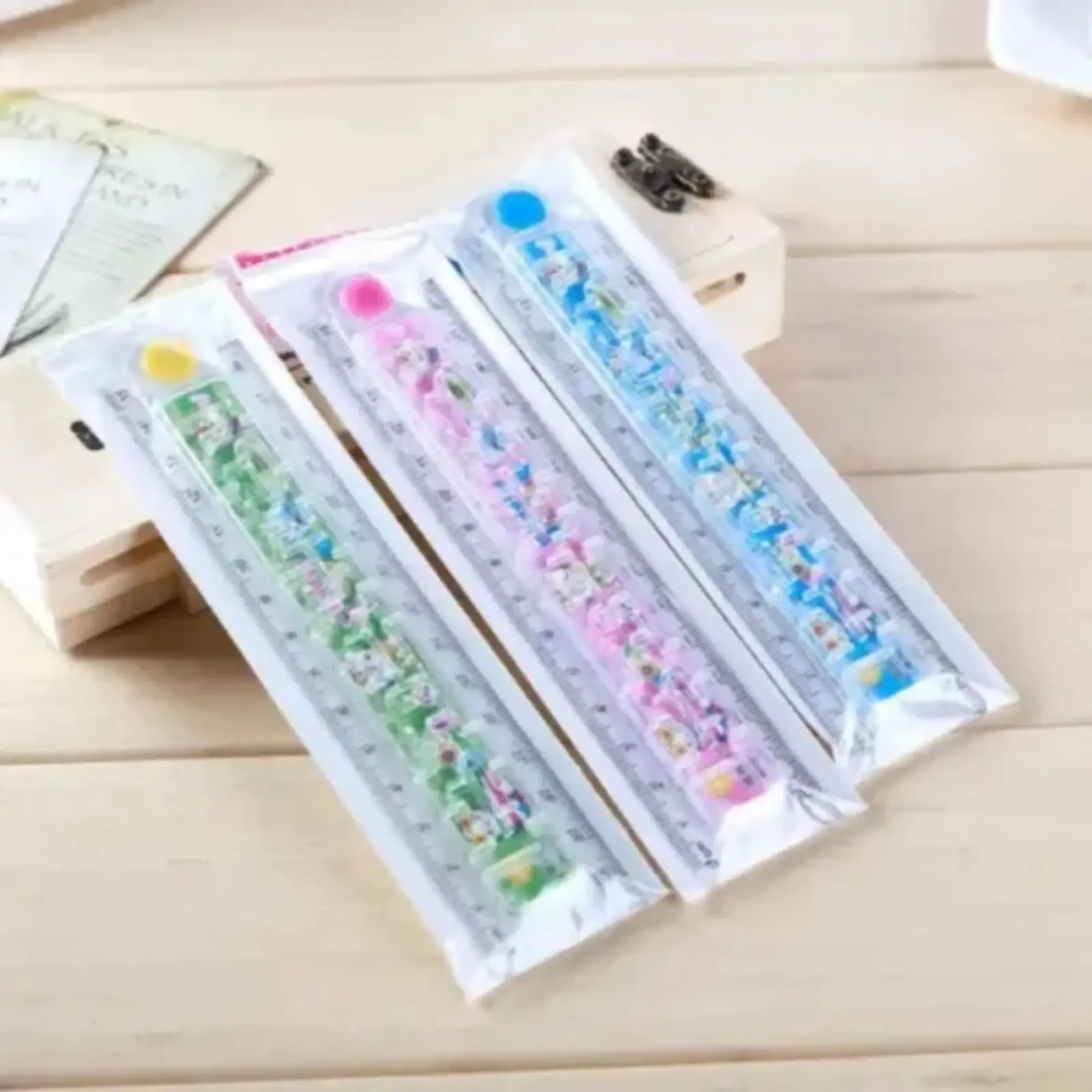 Folding Games Scale Ruler with Multiple Design Shaped(1pc)