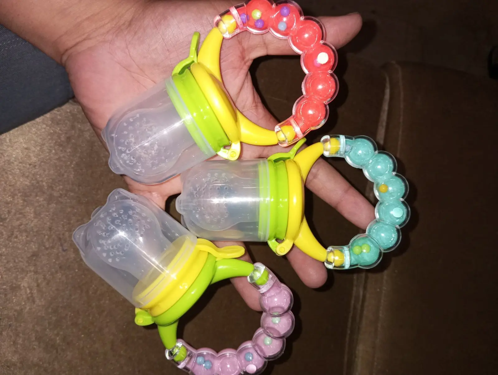 Jhunjhuni Fruit Juicer Baby Feeder Pacifier Teething Toy Silicone Fruit ...
