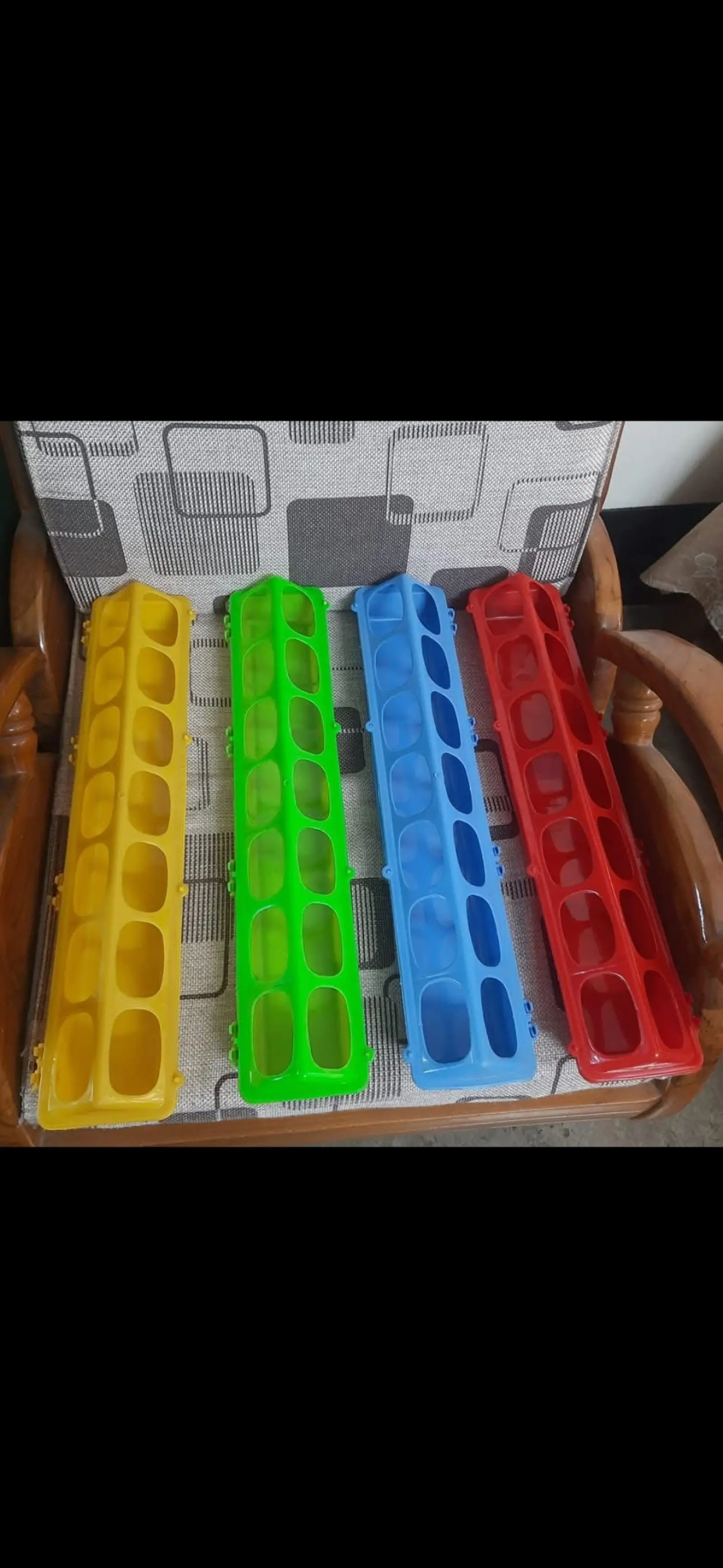 pigeon plastic ground tray (big size) 2 pcs